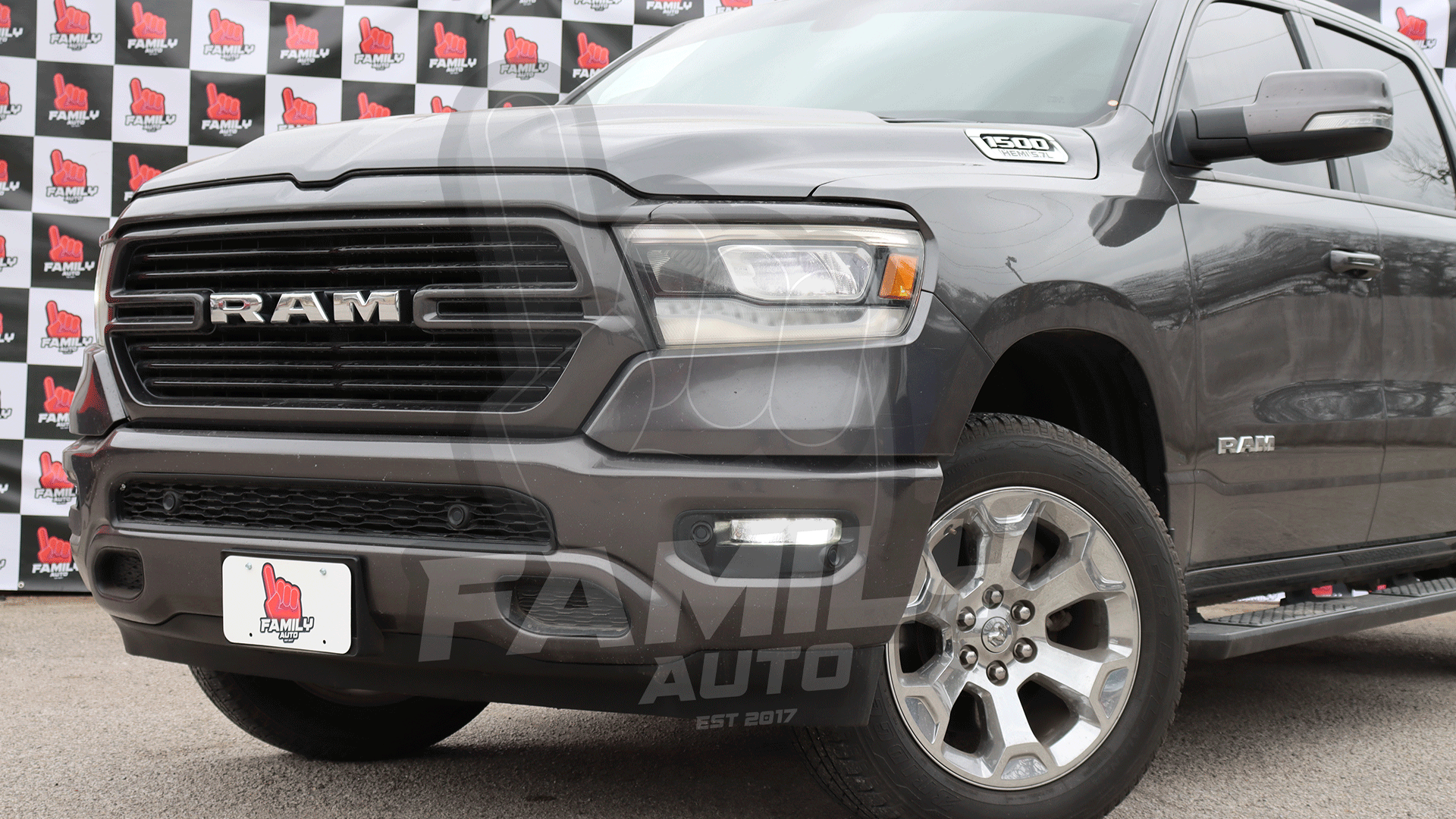 DODGE RAM 1500 2019 – Family Auto YA